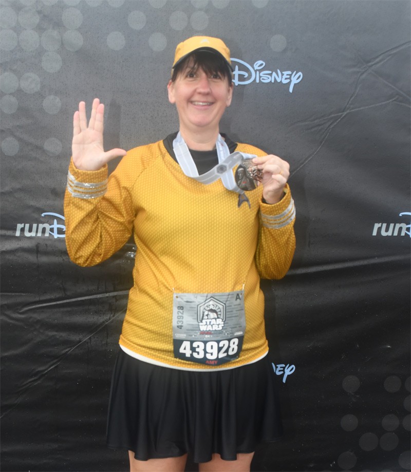 Star Trek Halloween Race Costume Idea: TOS Starfleet Officer